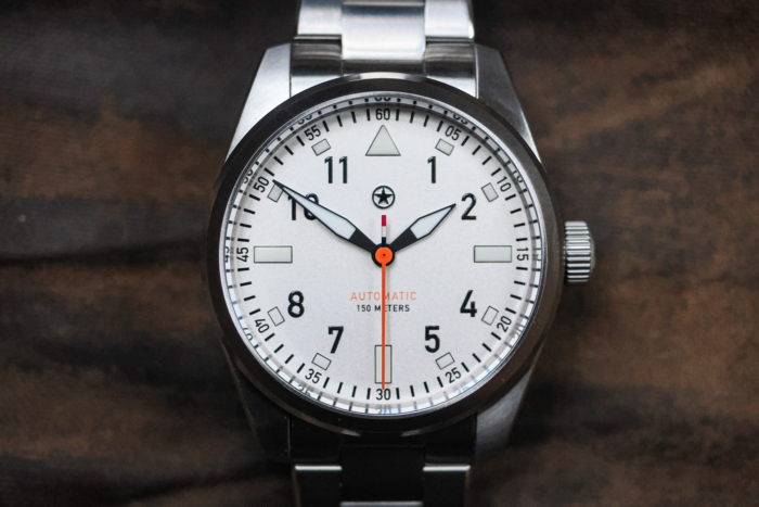USA-Built Luxury, Solid Tool Watch Specs: Jack Mason Pursuit Pilot Review