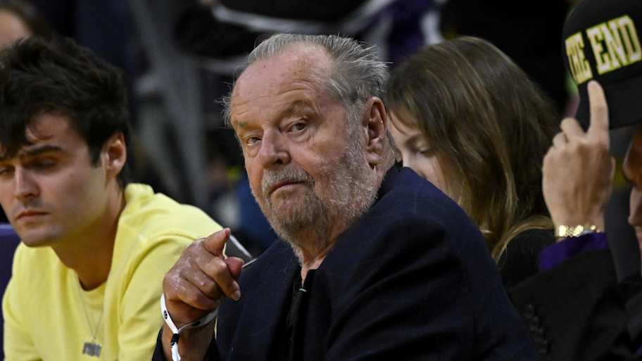Lakers Superfan Jack Nicholson Once "Mooned" Boston Celtics Fans In The ...