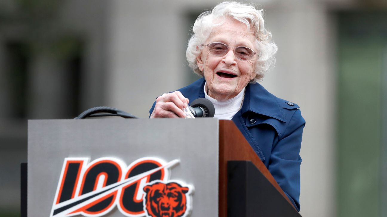 Virginia Halas McCaskey, Bears owner and matriarch, dies at 102