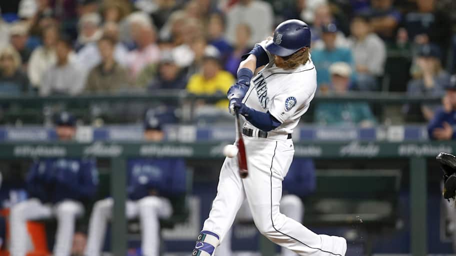 Former Seattle Mariners Outfielder Gets Major League Deal From Division ...