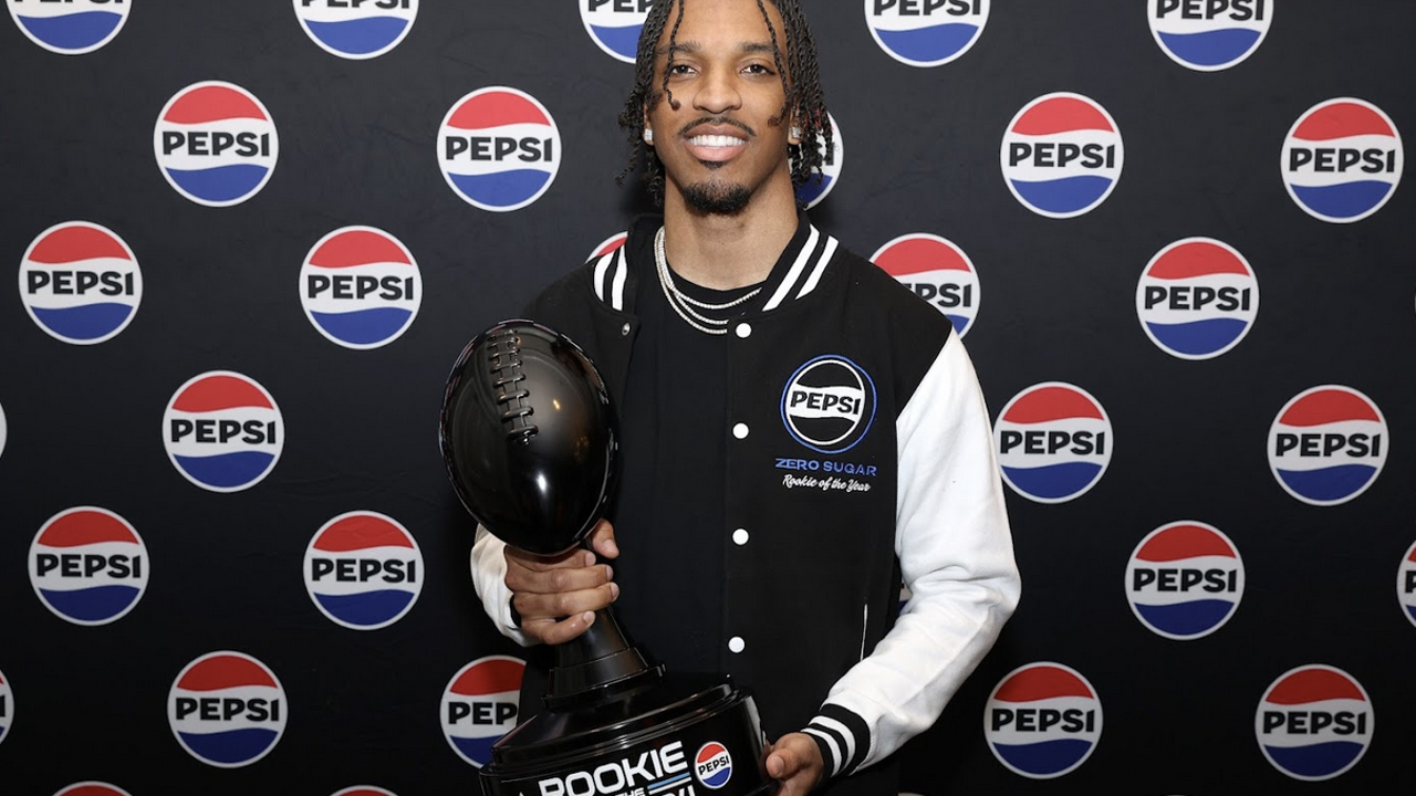 Jayden Daniels named 2024 Pepsi® Zero Sugar NFL Rookie of the Year