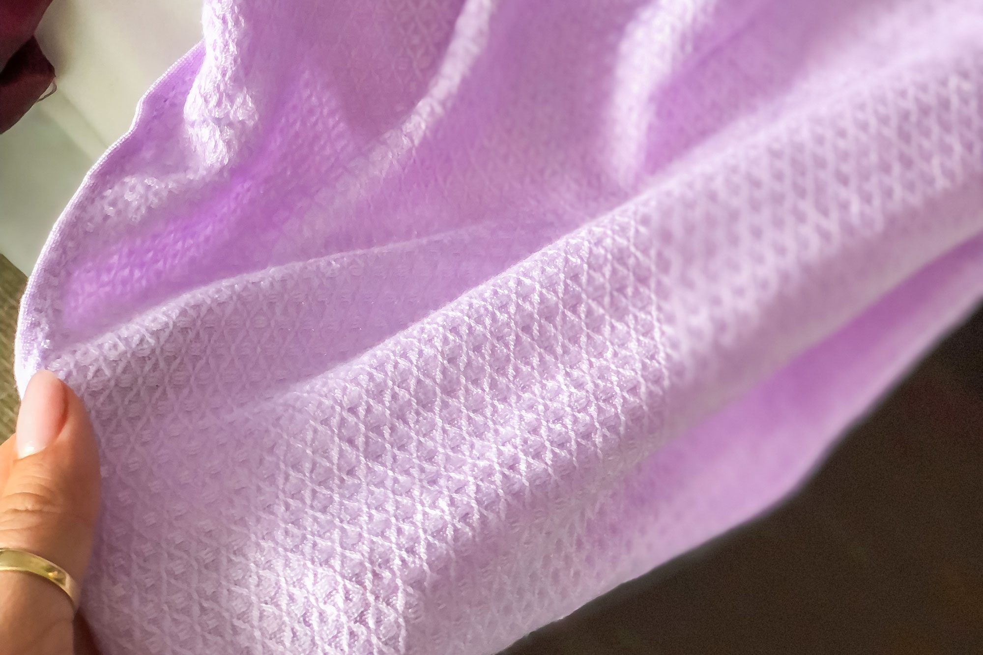 7 best cooling blankets for hot sleepers and summer use, tested by our ...
