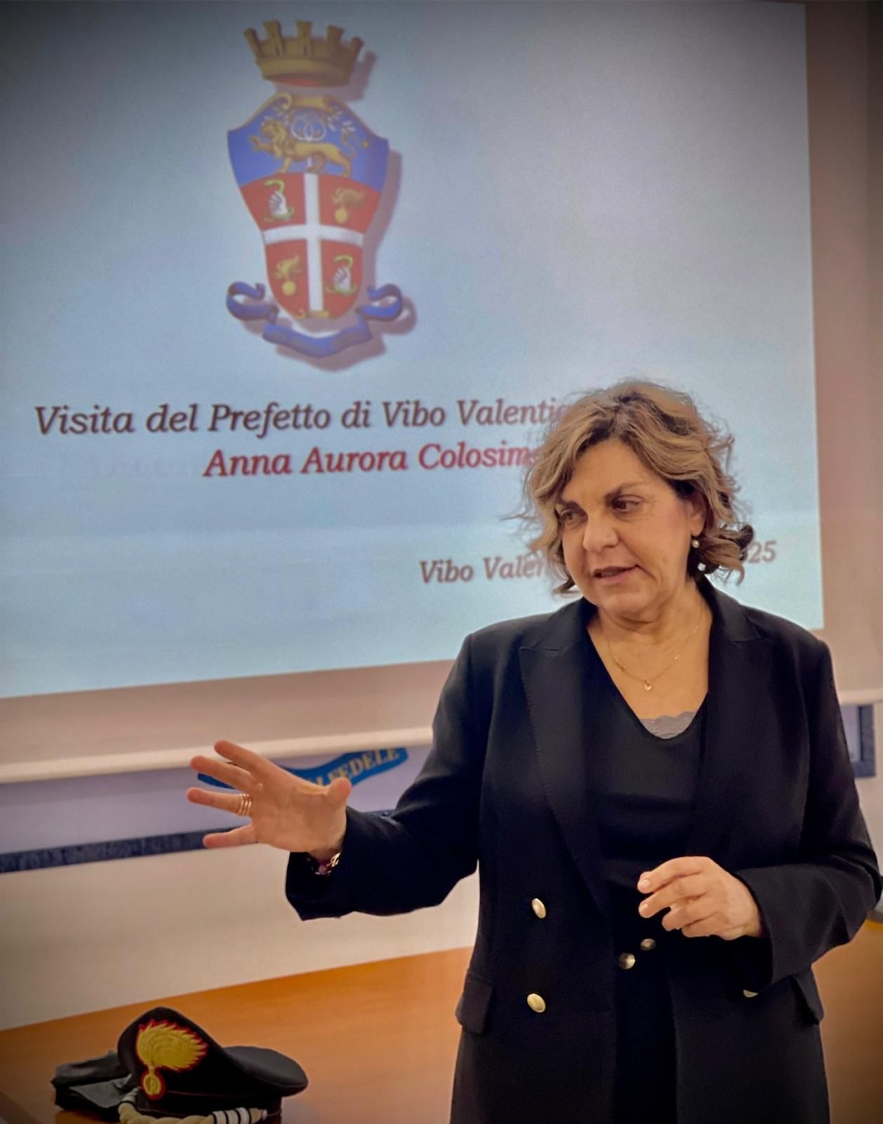 Vibo, il prefetto Anna Aurora Colosimo in visita dai carabinieri