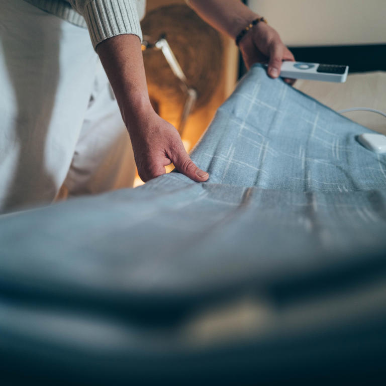 Use Heating Pads a Lot? Beware of "Toasted Skin" Syndrome