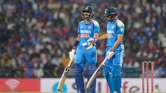 India vs England 1st ODI LIVE SCORE: Pandya starts with a six with Gill ...