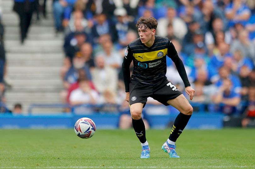 Liverpool made transfer deadline day decision on promising left-back