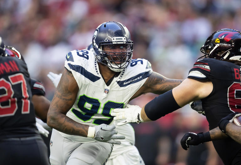 Seahawks Restructuring DL Leonard Williams For $14.1 Million In Cap Space