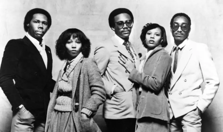 12 Roller Rink Songs from the ’70s and ’80s That Instantly Take You Back