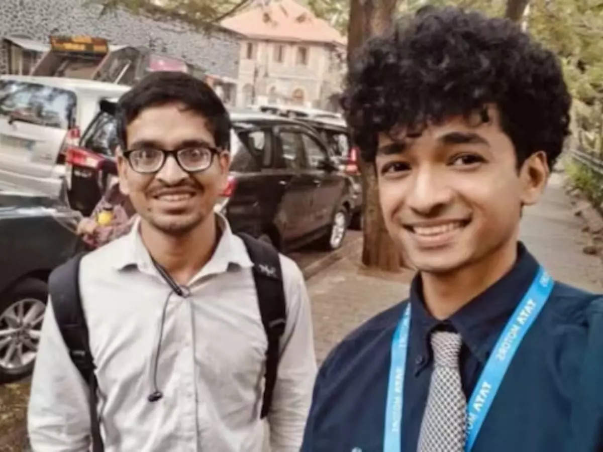 Late Ratan Tata's aide, Shantanu Naidu, met Shah Rukh Khan. Here's what ...