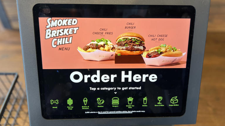 Review: Shake Shack's Smoked Brisket Chili Is A Heavy Hitter That ...