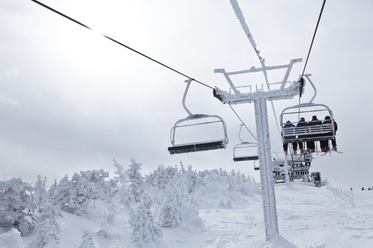 Skier Dead in Chairlift Accident at Popular Resort