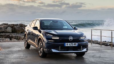 Fahrbericht nach Facelift: Neuer Citroen C4/C4 X - mehr Optik, wenig ...