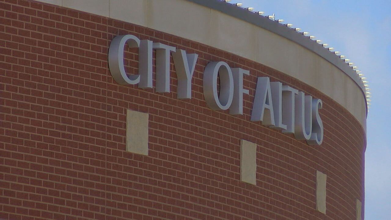 Altus City Councilman race underway