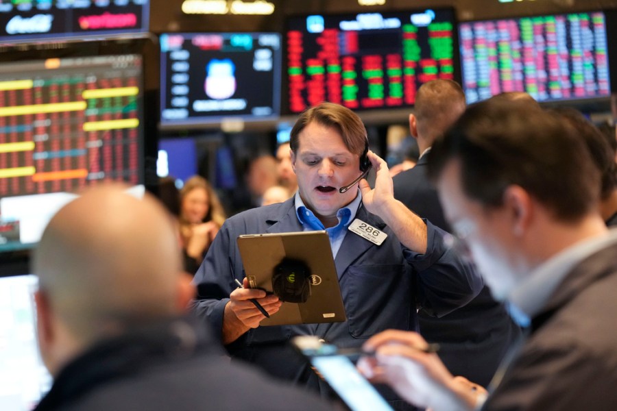 Opinion: Should Congress be banned from stock trading? The devil is in ...