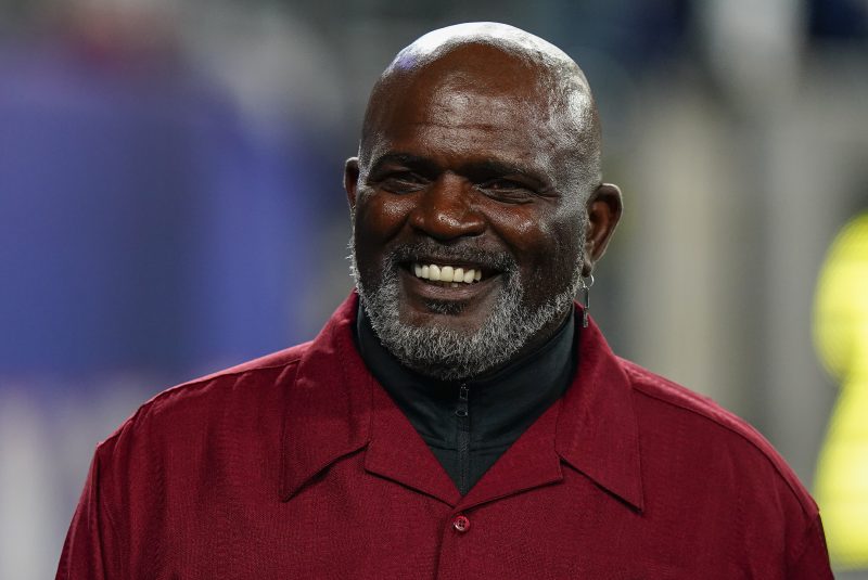 Legendary linebacker Lawrence Taylor’s plan for stopping Chiefs ...