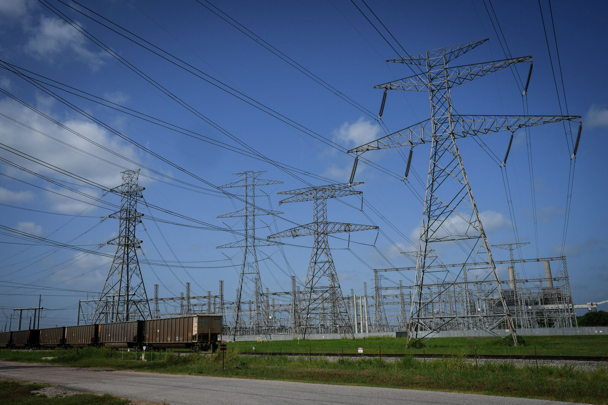 ERCOT issues warning, expects grid to hold ahead of Texas freeze