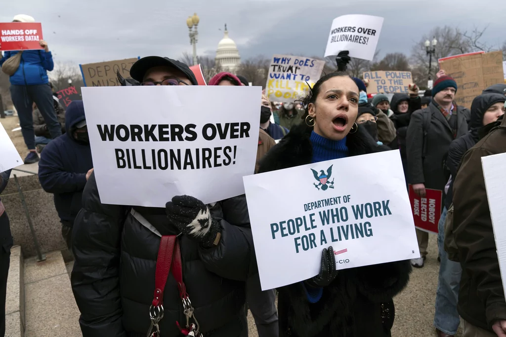 Judge temporarily blocks Trump deferred resignation offer for federal ...