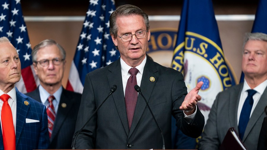 Rep. Tim Burchett questions UT System President about ‘UTK Furry Club’