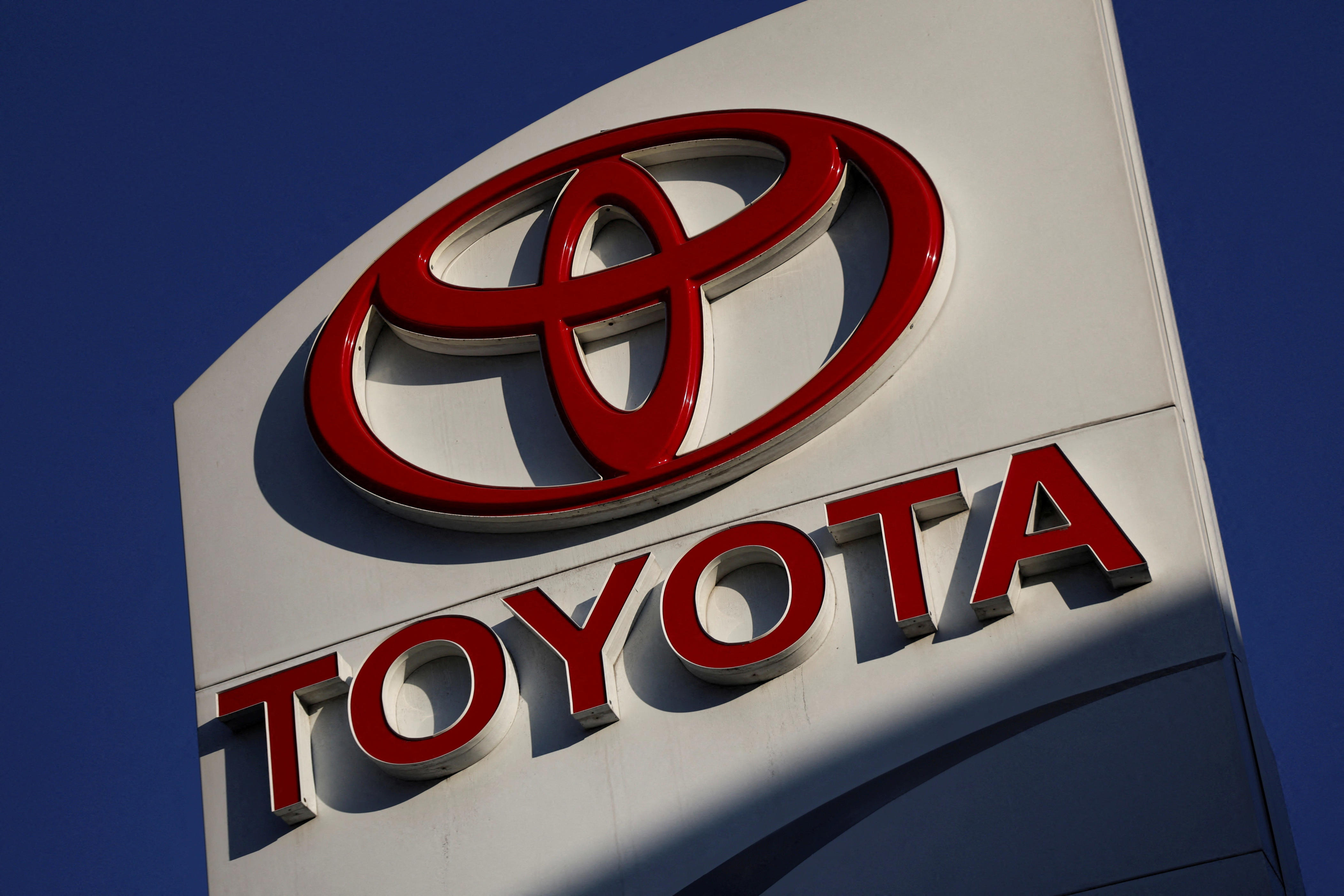 Nearly 100,000 Toyota, Lexus and Subaru cars recalled. What Florida ...