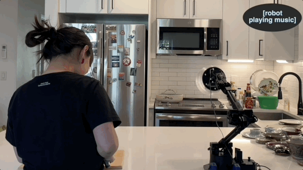 Apple built a super-cute, expressive robot lamp that is giving us major ...