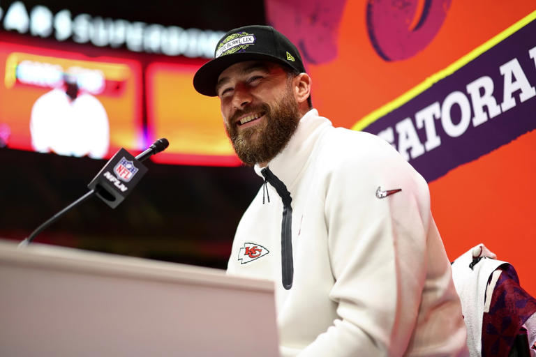 Jason Kelce Roasts Brother Travis Kelce Over Resurfaced Easter Tweet