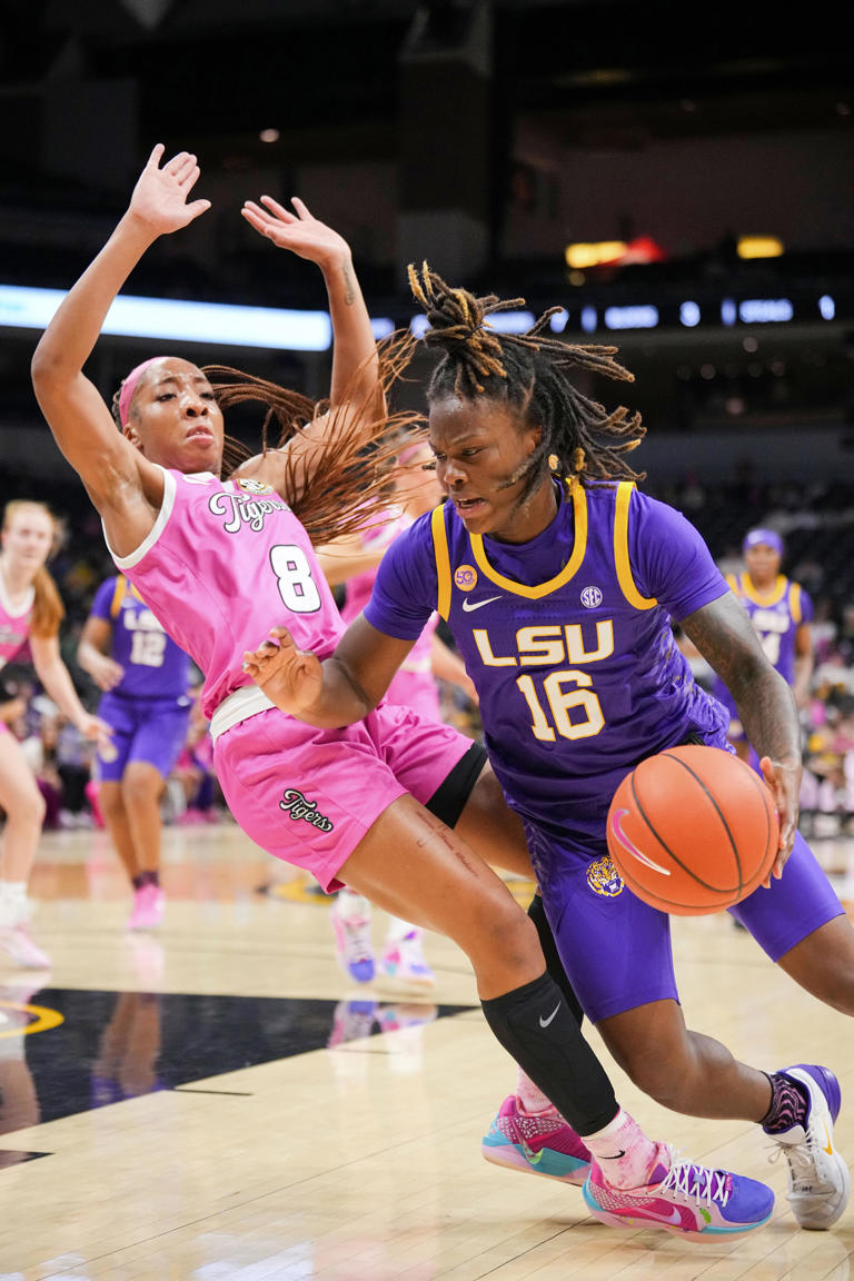 Where LSU women's basketball championship odds stand before Tennessee game