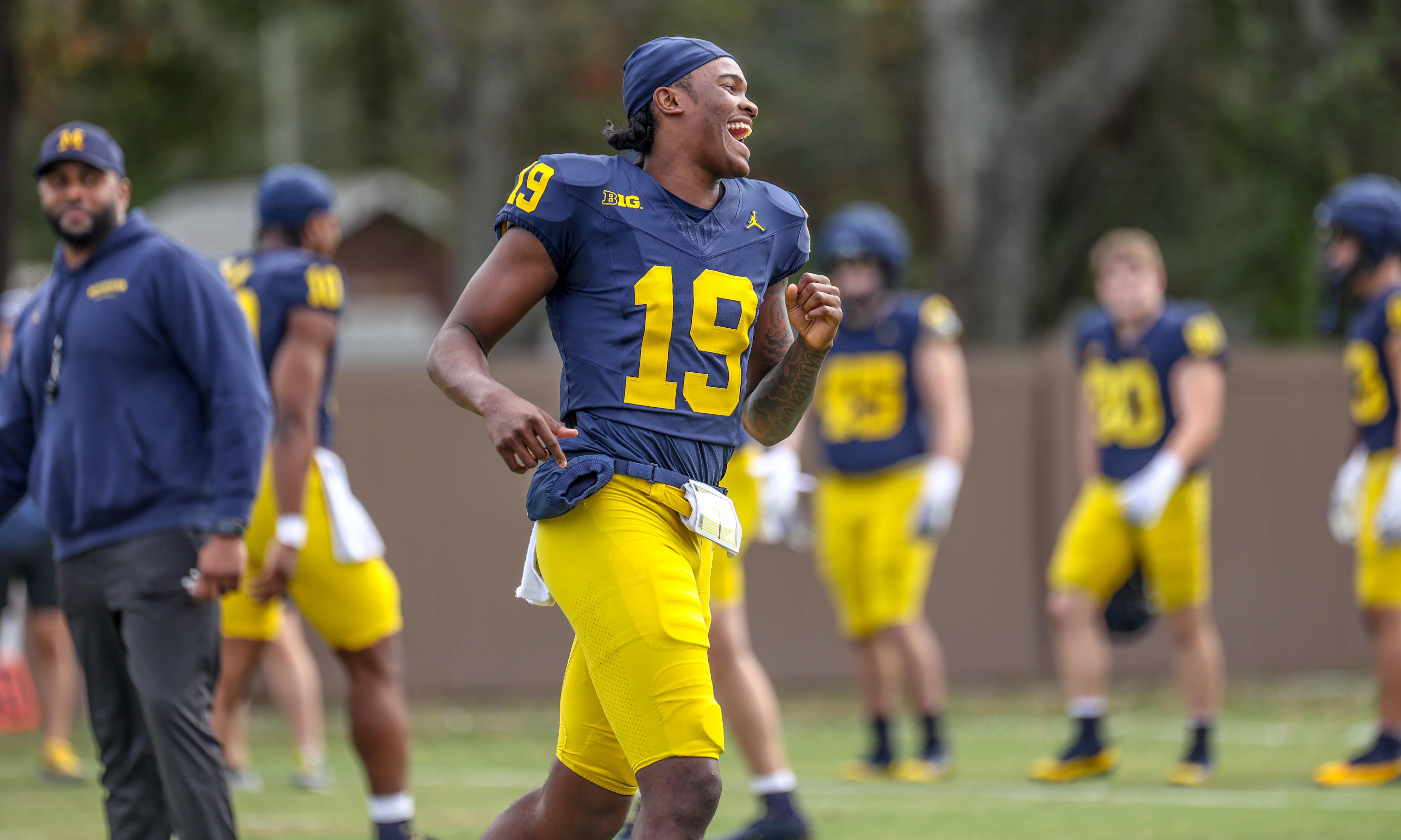 Reports: Bryce Underwood named Michigan’s 2025 starting QB, per ...