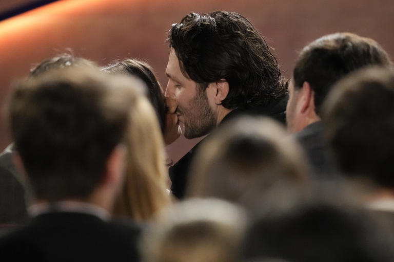 ‘Highway Robbery': Trump Administration Jacks $80 Million From NYC Bank ...