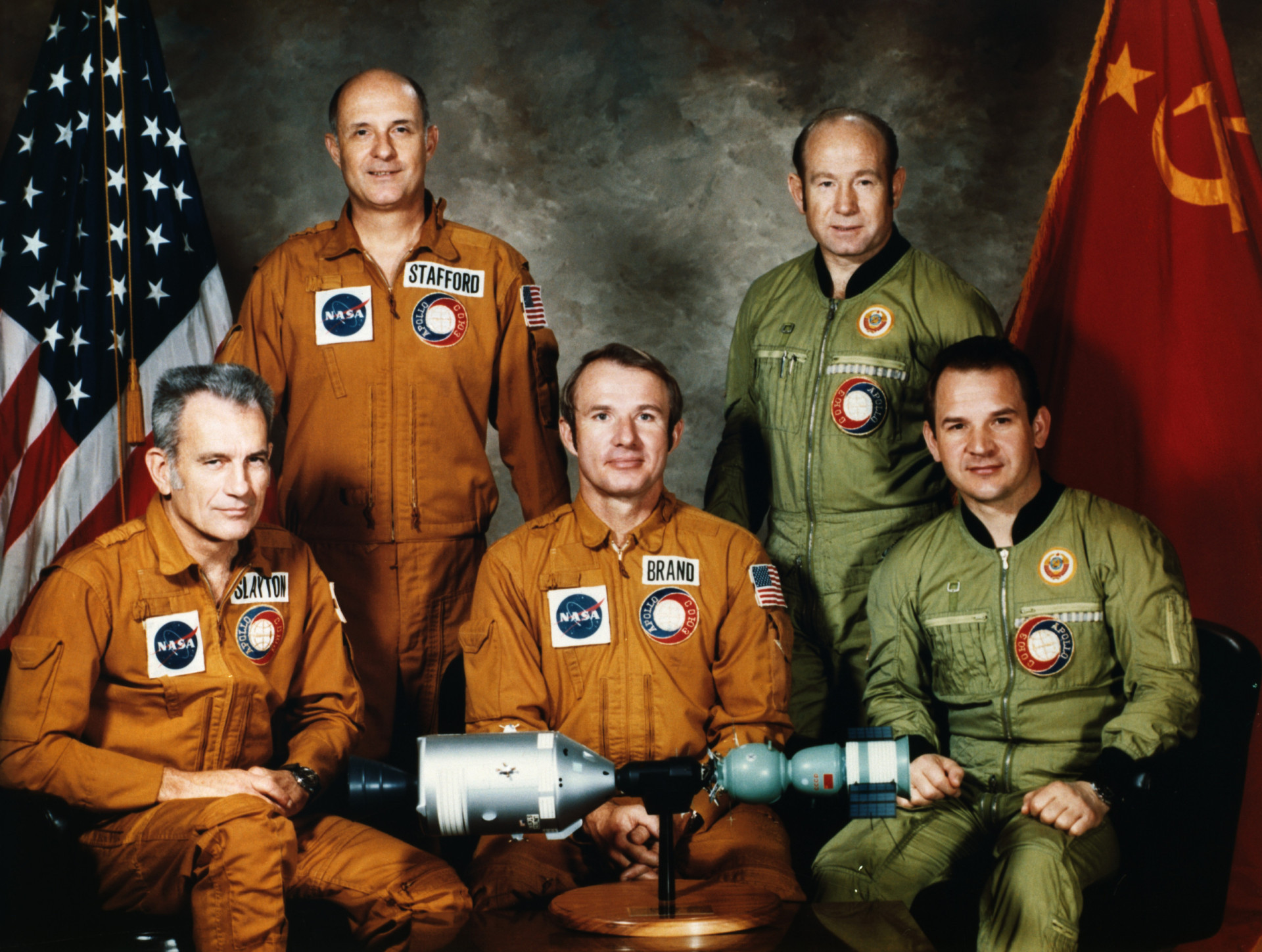 Apollo–Soyuz: when American astronauts and Soviet cosmonauts shook ...