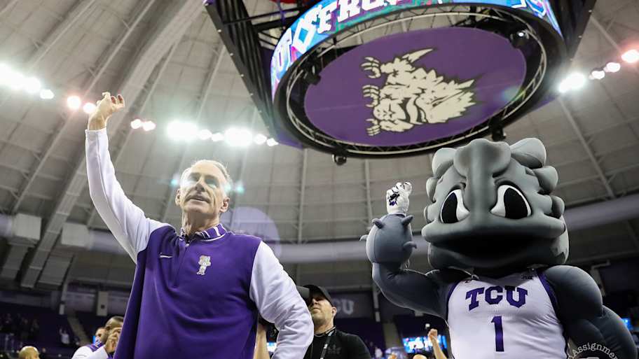 TCU Men's Basketball Defeats West Virginia, Jamie Dixon Makes History