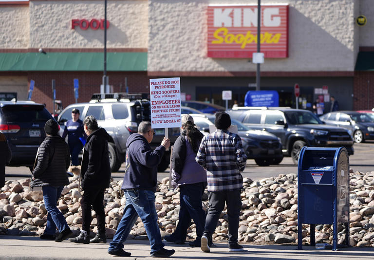 Thousands of Denver-area King Soopers grocery store workers go on strike