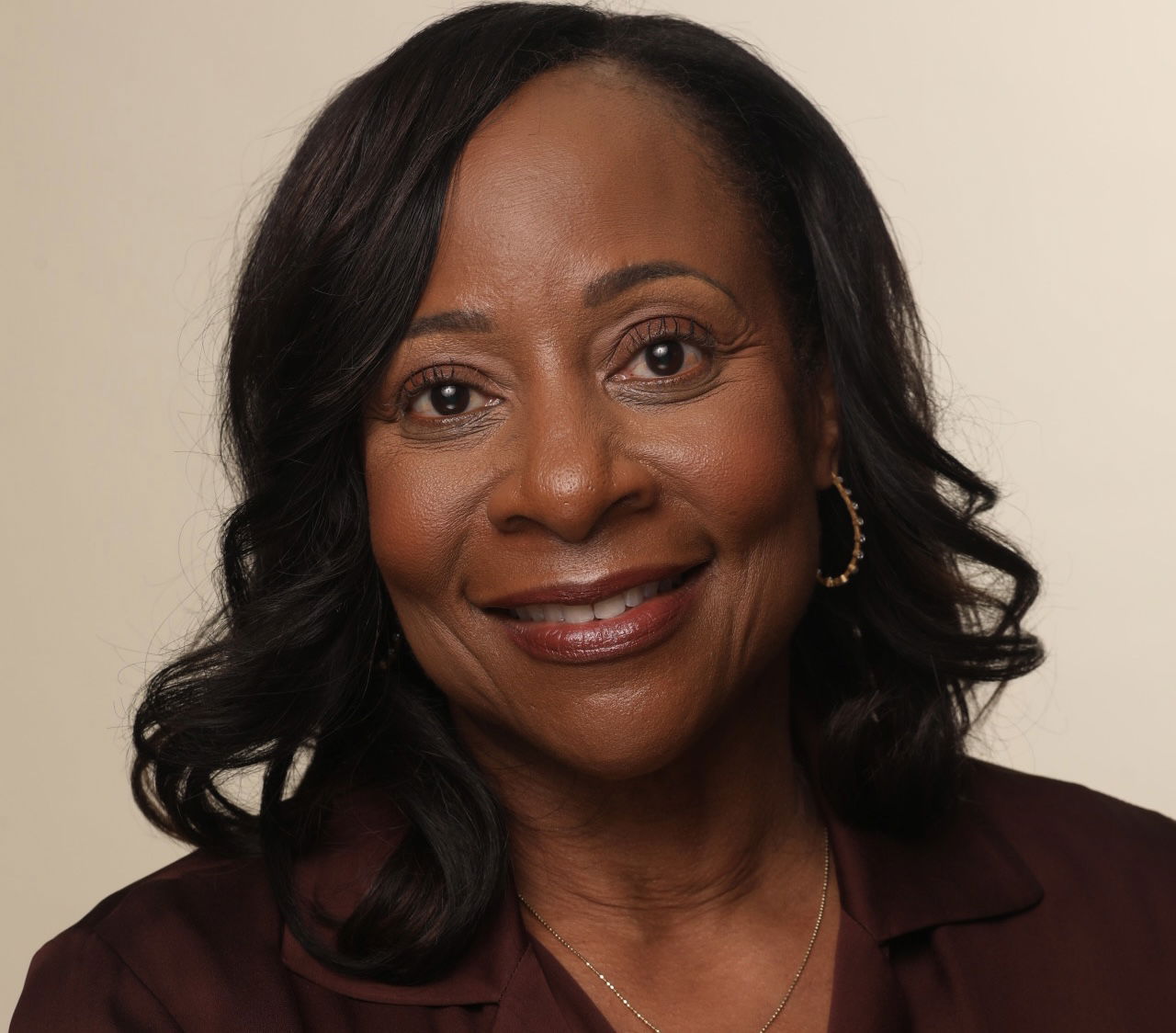 Robin L. Washington To Receive Her Flowers At The 19th Annual Women Of ...
