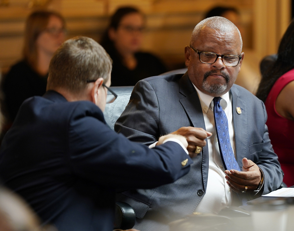 Virginia's Democratic-led House and Senate pass separate proposals for ...