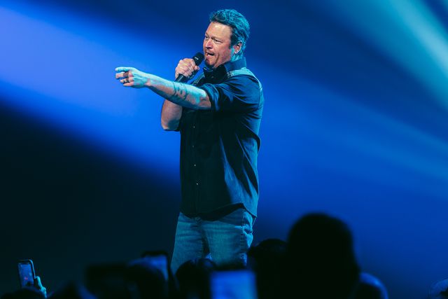 Blake Shelton Kicks Off 6-Show Las Vegas Residency: 'This Is a Big Deal ...