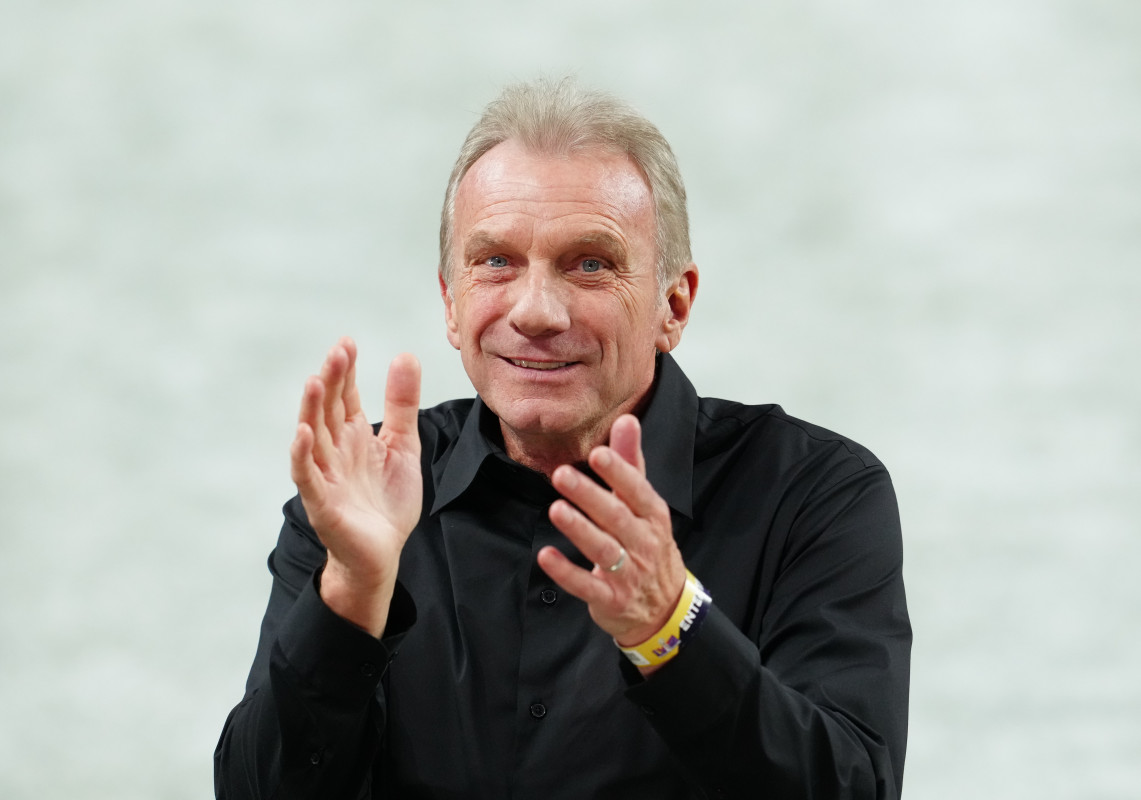 NFL Legend Joe Montana Announces Career News on Tuesday
