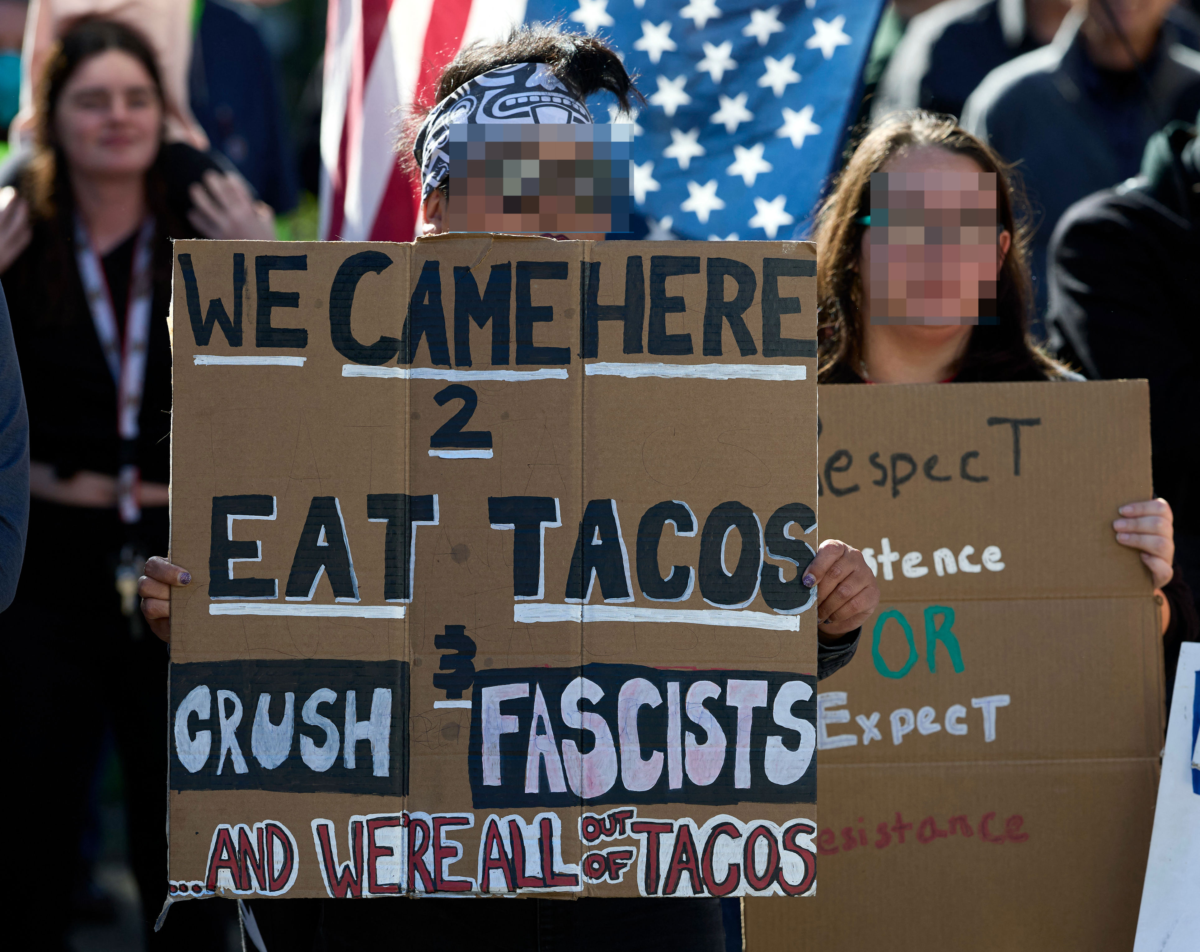 37 Powerful Photos From Yesterday's Anti-Trump Protests That Will Haunt ...