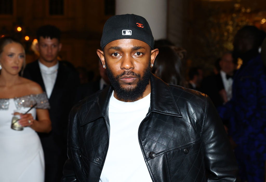 Kendrick Lamar tops hip-hop earners in 2025, surpassing Drake by wide ...