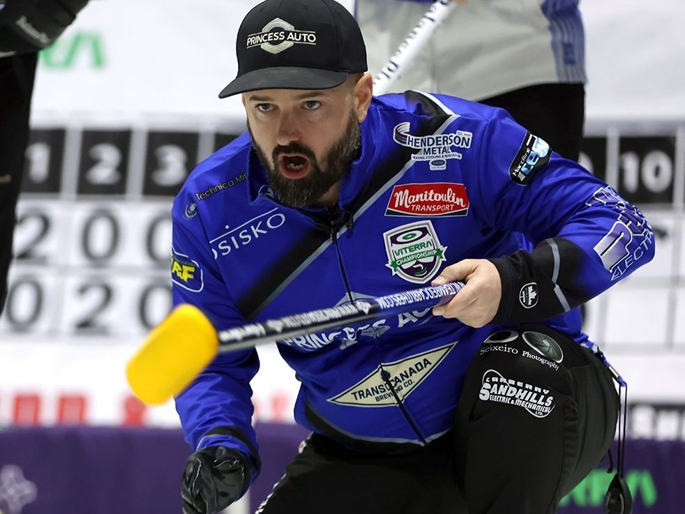 Top seeds roll through Day 2 of provincial curling championship