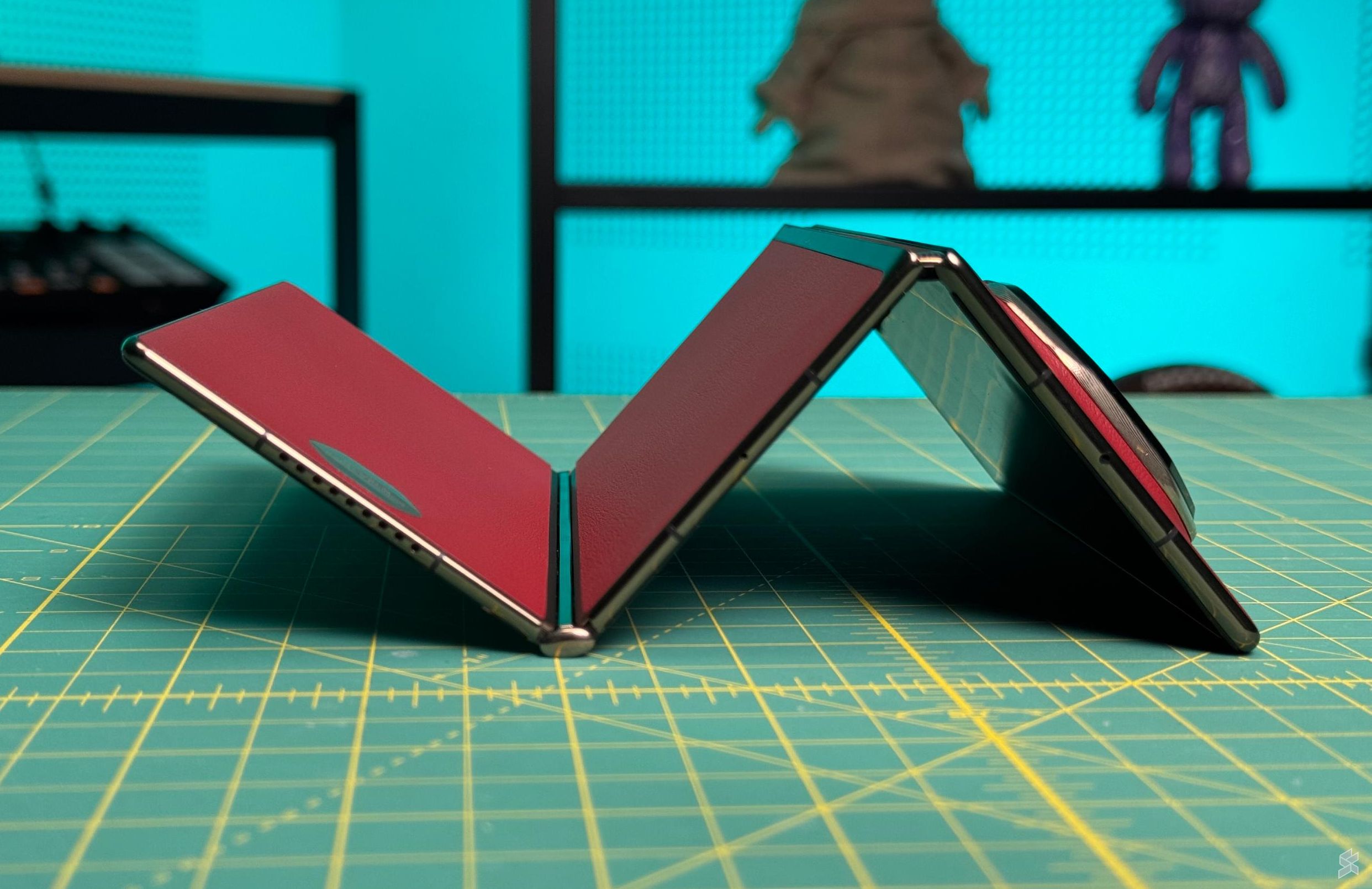 Huawei tri-fold Mate XT global launch happening in Kuala Lumpur on 18 ...