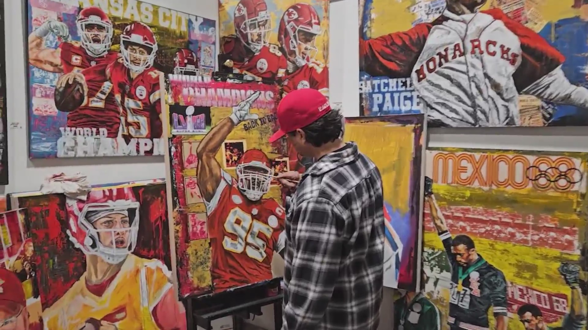 Kansas City artist draws inspiration from sports, Chiefs legends