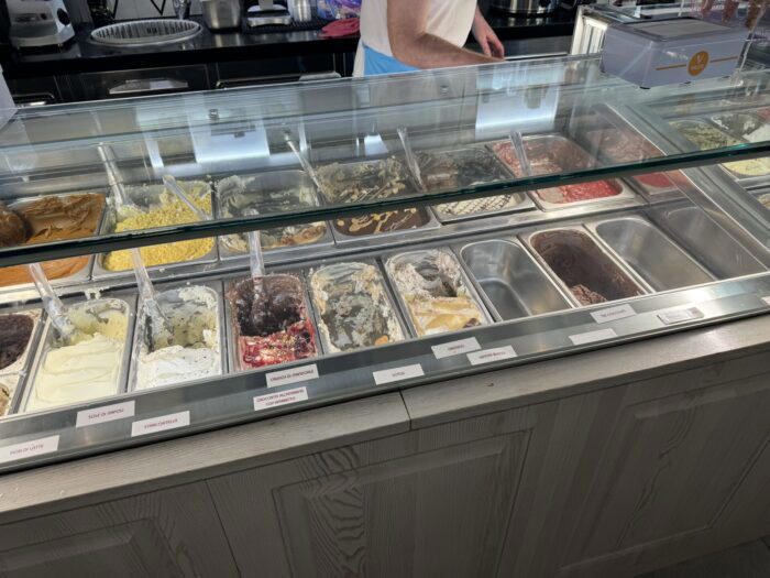 11 Great Places For Gelato In Naples, Italy