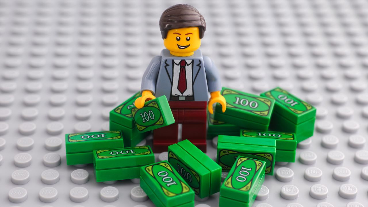 Vendue à seulement 30 exemplaires, cette pièce de Lego vaut plus de 18. ...