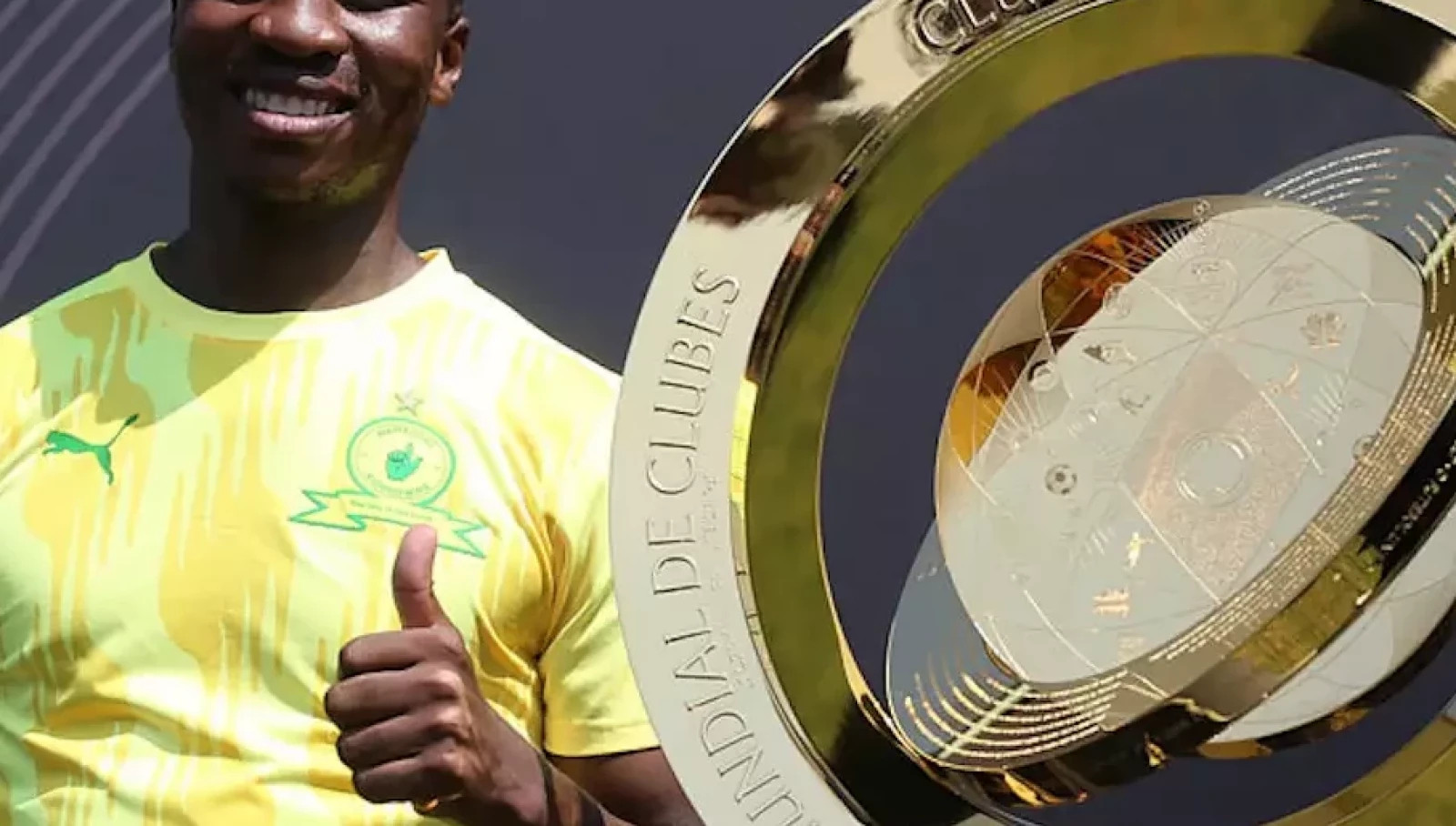 Themba Zwane shares recovery update as new FIFA CWC trophy lands in SA