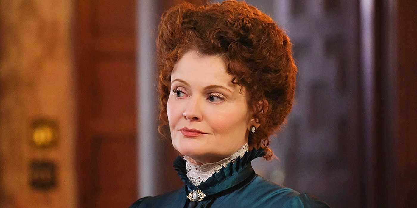Ghosts Star Rebecca Wisocky Reflects On Hetty's Emotional Season 3 ...