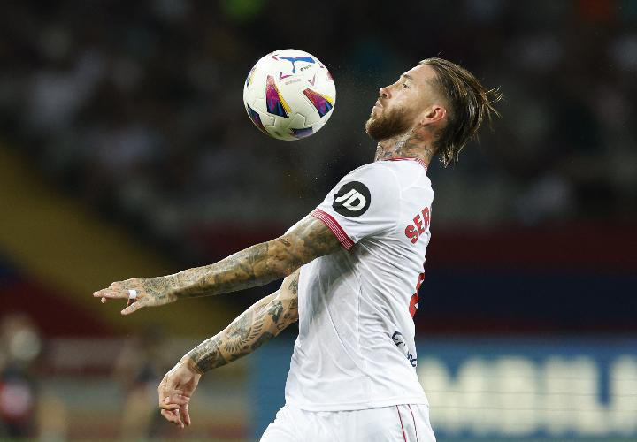 Reaksi David Alaba, Sergio Ramos, dan Vinicius setelah Marcelo Umumkan ... Reaksi David Alaba, Sergio Ramos, dan Vinicius setelah Marcelo Umumkan ...