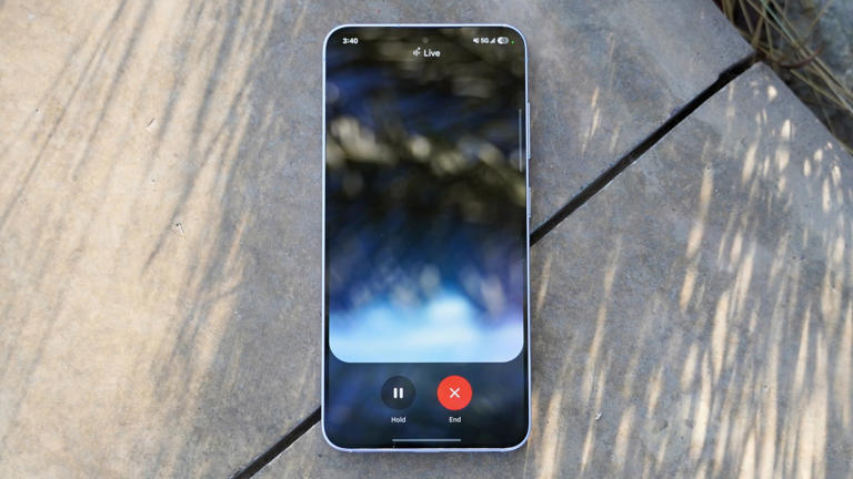 Gemini Live On Android Might Start Auto Generating Summaries Of Your Chats