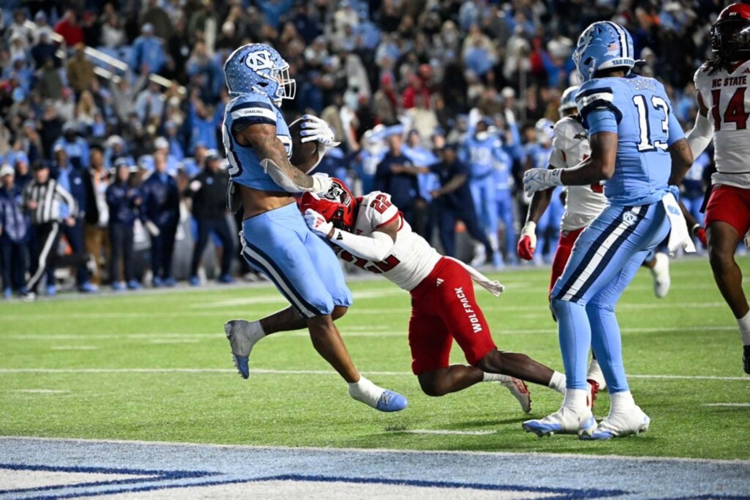 Top 5 Draft Fits For 'Violent' Running Back Prospect