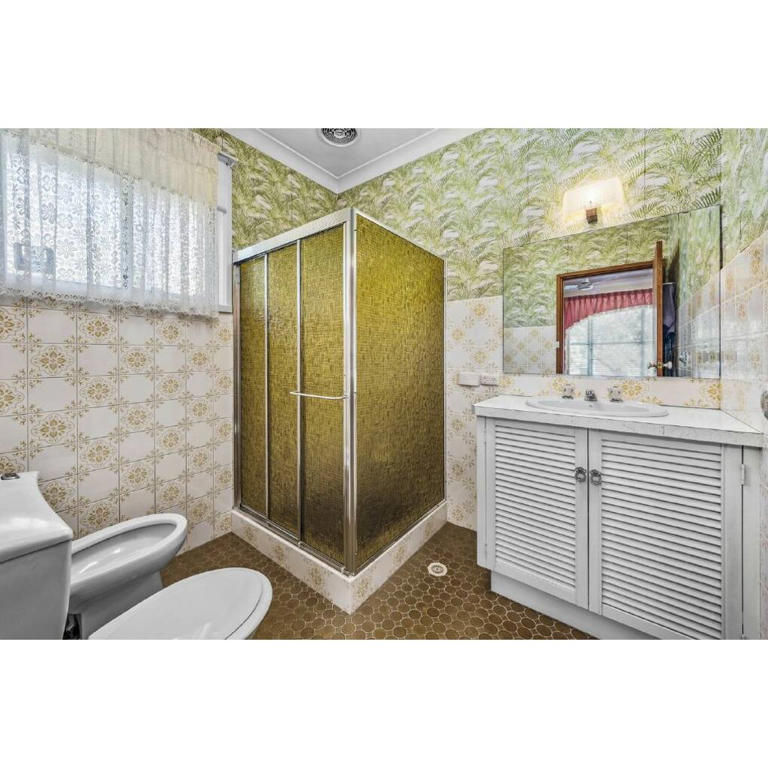 Blast from the past: preserved 1970s 'time capsule' draws in retro ...