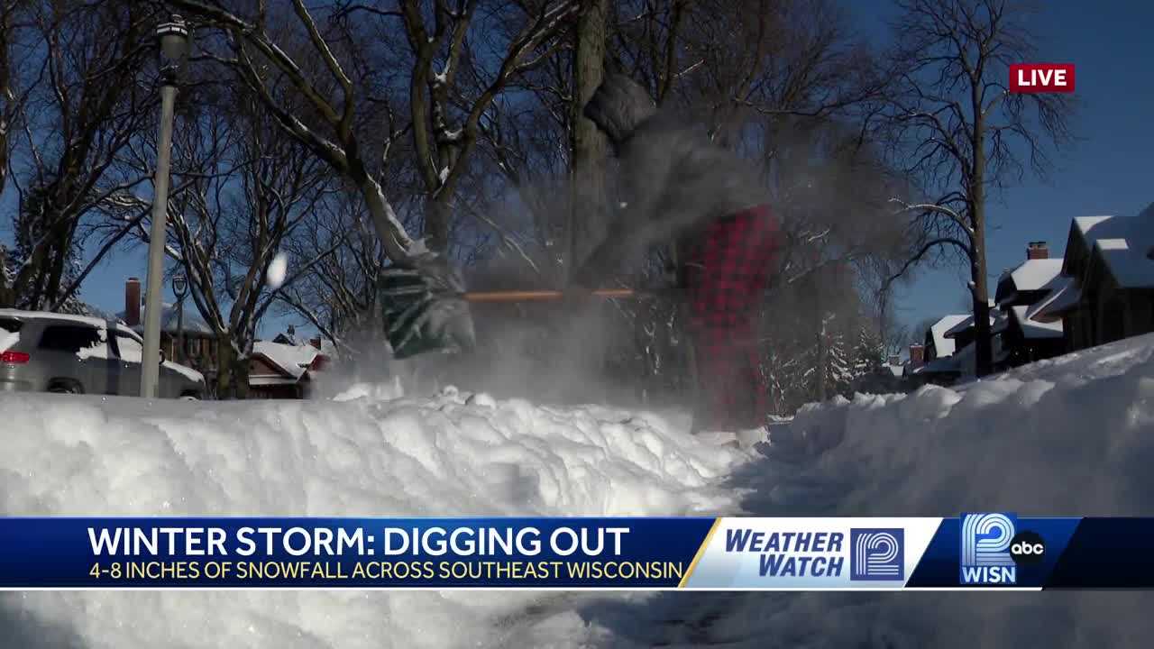 Milwaukeeans dig out after storm before more snow arrives