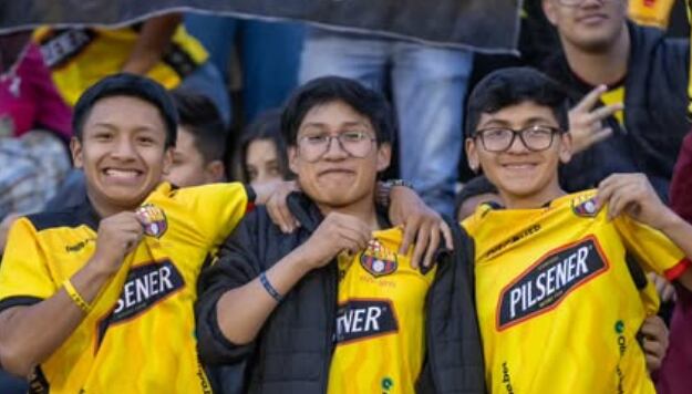 Hincha de Barcelona SC “le canta sus verdades” al ‘Loco’ Baldeón por ...